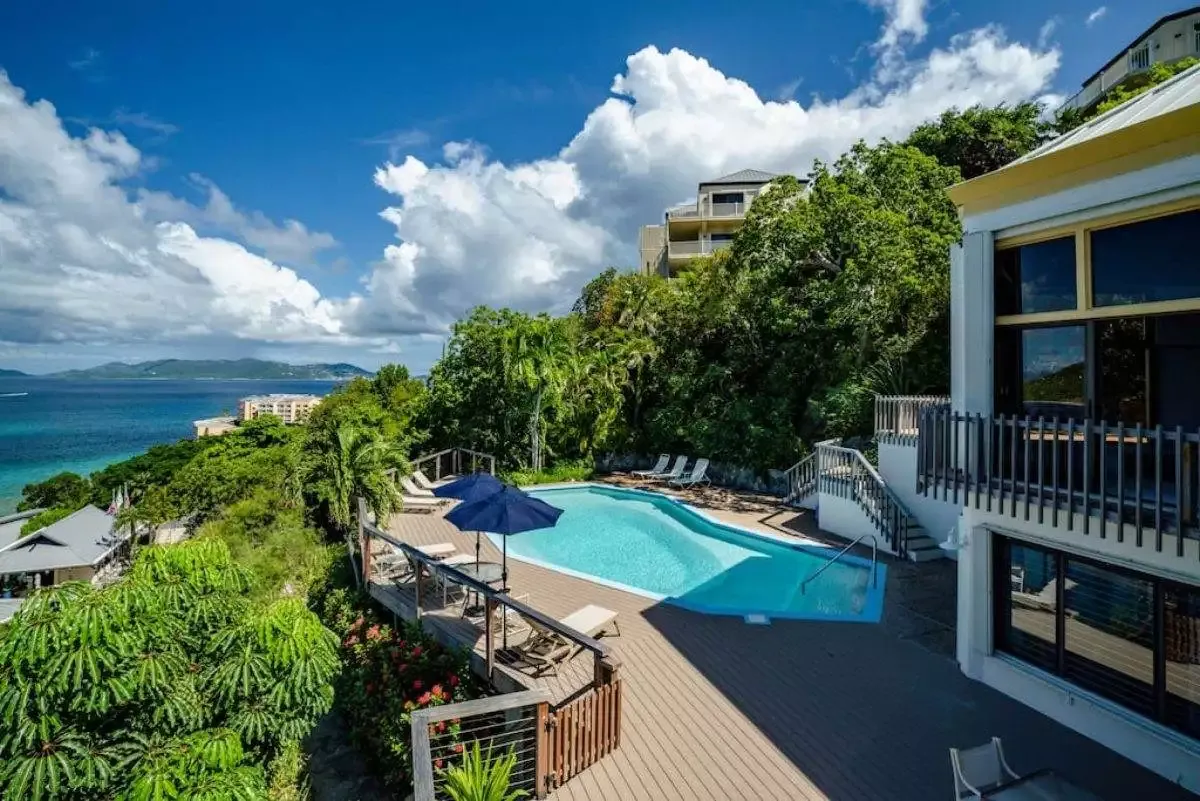 St. Sheridan Island, St. Thomas – Windjammer Villa Rentals